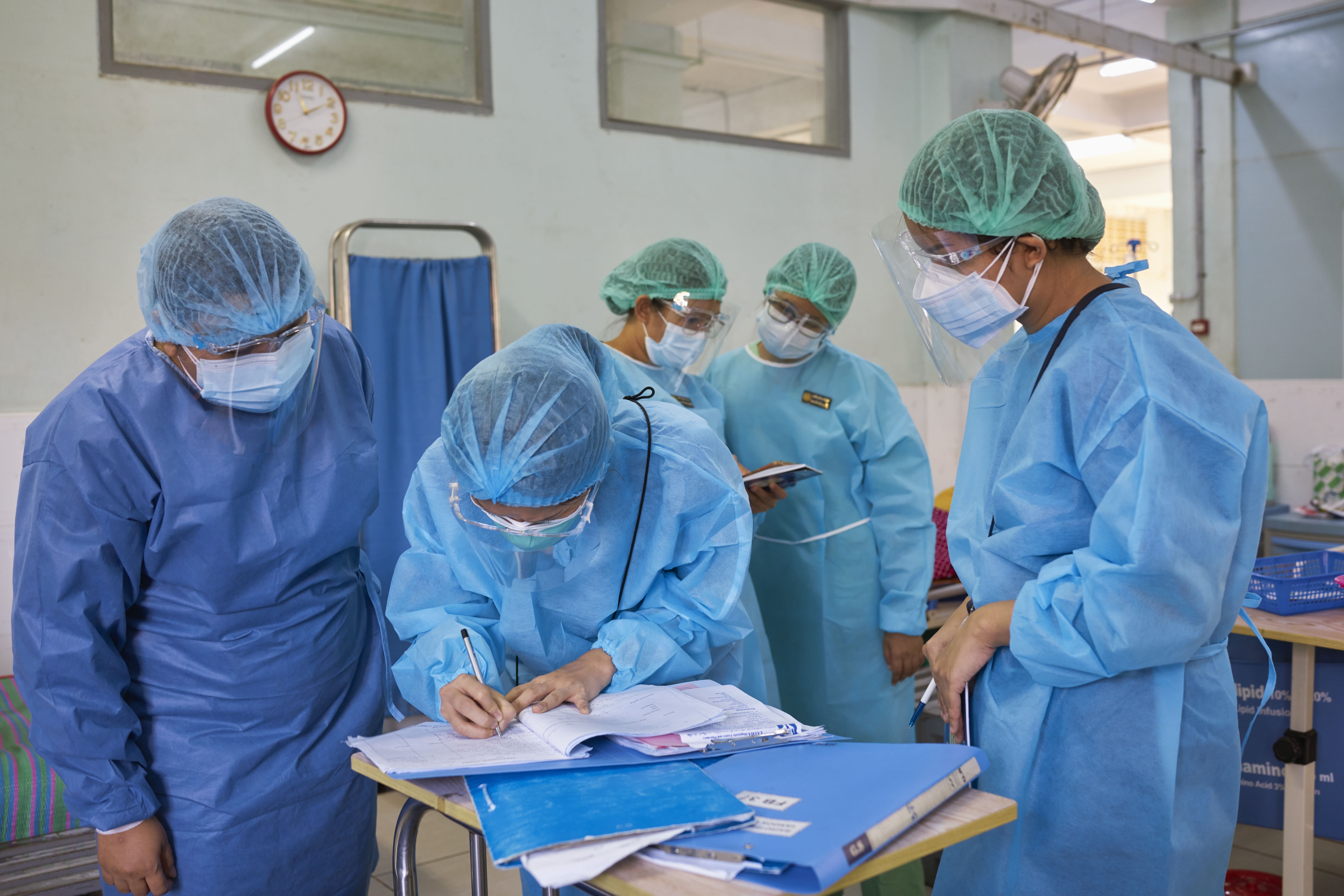 Multidisciplinary approach and standardisation of care for breast and ...